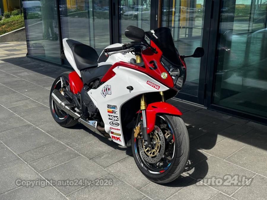 Хонда CBR 600 2011 в Таллин, объемом двигателя 0.60 л и пробегом 13 тыс. км за 3700 €, фото 1 на AUTOMOTO.COM.LV