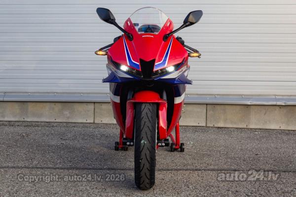 Honda CBR 600 2025 in Parnu, with an engine capacity of 0.60 L and mileage of 4 thousand km for 11990 €, photo 3 on AUTOMOTO.COM.LV