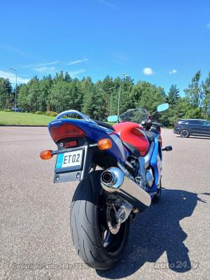 Honda CBR 600 2001 Tallina, ar dzinēja tilpumu 0.60 L un nobraukumu 49 tūkst. km par 4000 €, foto 5 vietnē AUTOMOTO.COM.LV
