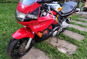 Красный Хонда CBR 600 1995 в Мадона, объемом двигателя 0.00 л и пробегом 41 тыс. км за 1600 €, фото 3 на AUTOMOTO.COM.LV