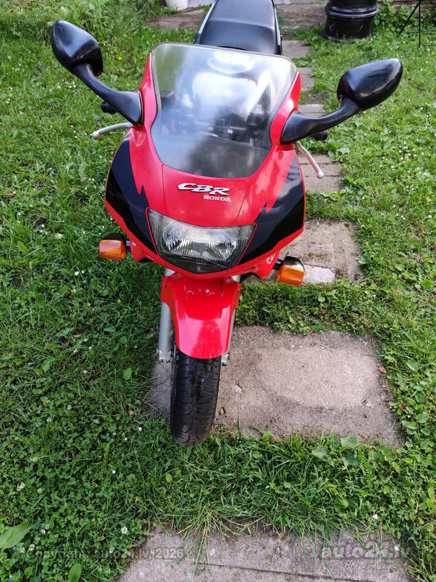 Красный Хонда CBR 600 1995 в Мадона, объемом двигателя 0.00 л и пробегом 41 тыс. км за 1600 €, фото 4 на AUTOMOTO.COM.LV