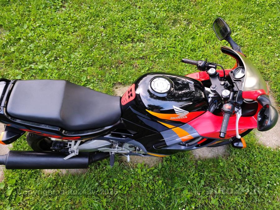 Красный Хонда CBR 600 1995 в Мадона, объемом двигателя 0.00 л и пробегом 41 тыс. км за 1600 €, фото 6 на AUTOMOTO.COM.LV