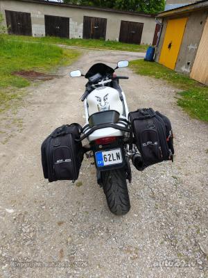 Balts Honda CBR 600 2002 Jegeva, ar dzinēja tilpumu 0.60 L un nobraukumu 29 tūkst. km par 2899 €, foto 4 vietnē AUTOMOTO.COM.LV