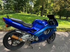 Honda CBR 600F 1992 Tukums, ar dzinēja tilpumu 0.60 L un nobraukumu 0 tūkst. km par 1050 €, foto 6 vietnē AUTOMOTO.COM.LV