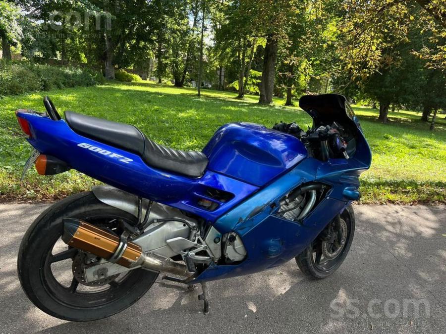 Honda CBR 600F 1992 Tukums, ar dzinēja tilpumu 0.60 L un nobraukumu 0 tūkst. km par 1050 €, foto 6 vietnē AUTOMOTO.COM.LV
