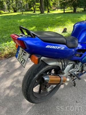 Honda CBR 600F 1992 Tukums, ar dzinēja tilpumu 0.60 L un nobraukumu 0 tūkst. km par 1050 €, foto 7 vietnē AUTOMOTO.COM.LV
