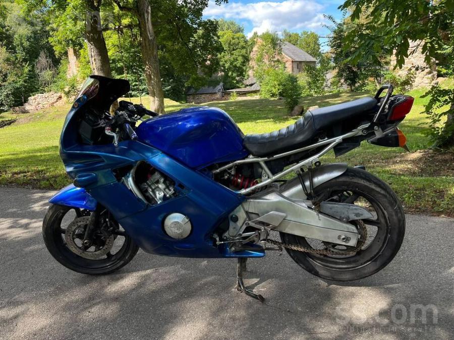 Honda CBR 600F 1992 Tukums, ar dzinēja tilpumu 0.60 L un nobraukumu 0 tūkst. km par 1050 €, foto 8 vietnē AUTOMOTO.COM.LV