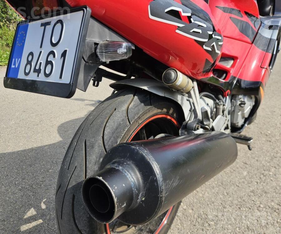 Honda CBR 600F 1995 Rīga, ar dzinēja tilpumu 0.60 L un nobraukumu 0 tūkst. km par 1599 €, foto 3 vietnē AUTOMOTO.COM.LV