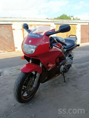 Honda CBR 600F 1997 Rīga, ar dzinēja tilpumu 0.60 L un nobraukumu 0 tūkst. km par 1500 €, foto 7 vietnē AUTOMOTO.COM.LV