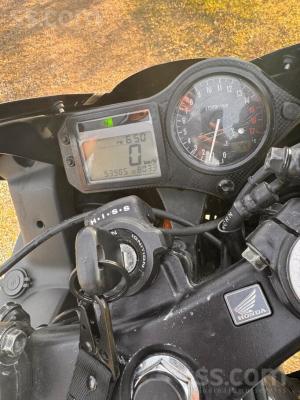 Honda CBR 600F 2003 in Rezekne, with an engine capacity of 0.60 L and mileage of 0 thousand km for 2500 €, photo 6 on AUTOMOTO.COM.LV