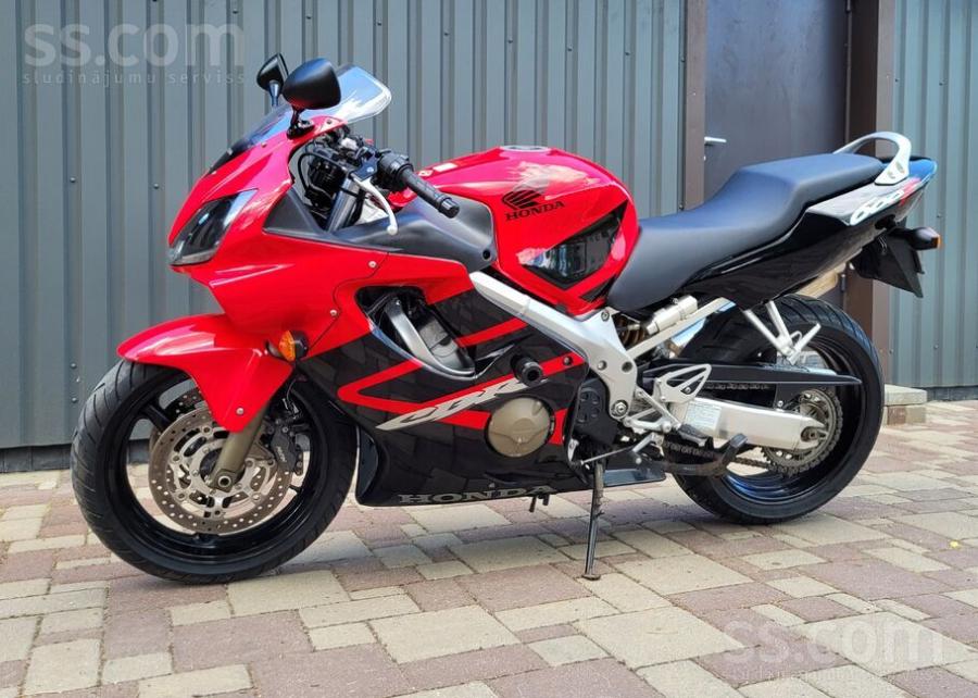 Honda CBR 600F 2007 Rēzekne, ar dzinēja tilpumu 0.60 L un nobraukumu 0 tūkst. km par 3400 €, foto 1 vietnē AUTOMOTO.COM.LV