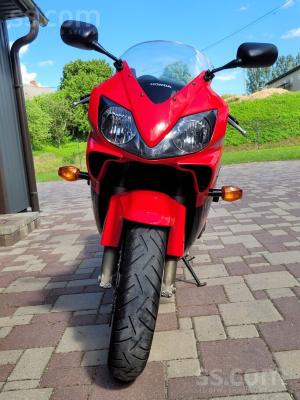 Honda CBR 600F 2007 Rēzekne, ar dzinēja tilpumu 0.60 L un nobraukumu 0 tūkst. km par 3400 €, foto 5 vietnē AUTOMOTO.COM.LV