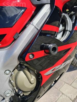 Honda CBR 600F 2007 Rēzekne, ar dzinēja tilpumu 0.60 L un nobraukumu 0 tūkst. km par 3400 €, foto 6 vietnē AUTOMOTO.COM.LV