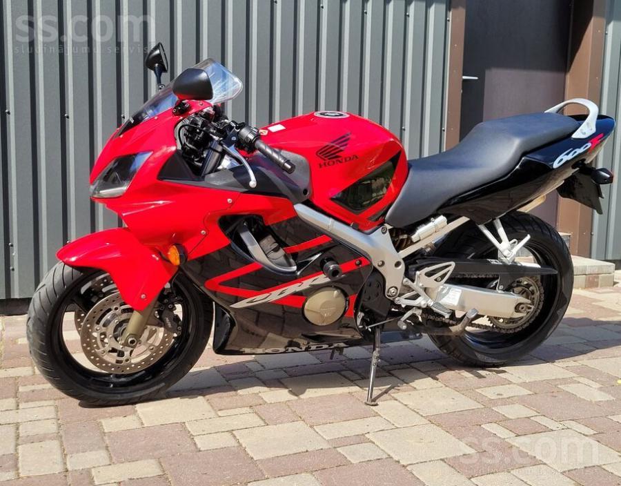 Honda CBR 600F 2007 Rēzekne, ar dzinēja tilpumu 0.60 L un nobraukumu 0 tūkst. km par 3400 €, foto 11 vietnē AUTOMOTO.COM.LV