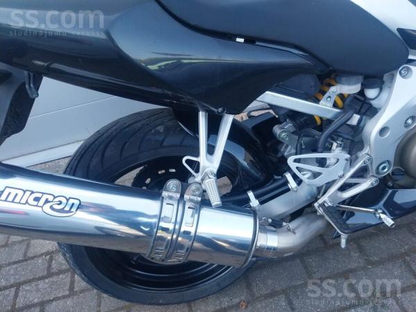 Honda CBR 600F 2007 in Valmiera, with an engine capacity of 0.60 L and mileage of 0 thousand km for 3100 €, photo 6 on AUTOMOTO.COM.LV
