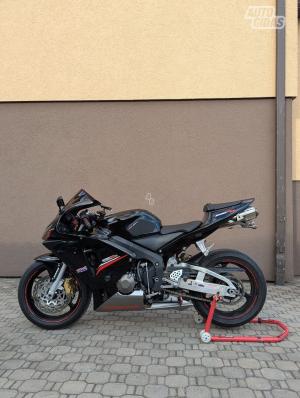 Melns Honda CBR 600RR 2003 Mažeikiai, ar dzinēja tilpumu 0.60 L un nobraukumu 51 tūkst. km par 3999 €, foto 12 vietnē AUTOMOTO.COM.LV