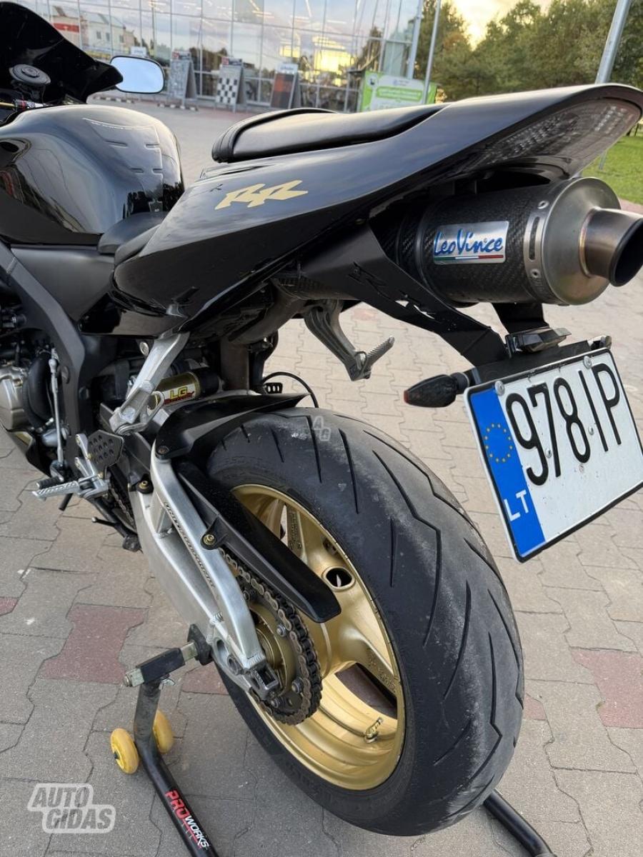 Honda CBR 600RR 2003 Viļņa, ar dzinēja tilpumu 0.00 L un nobraukumu 0 tūkst. km par 4100 €, foto 13 vietnē AUTOMOTO.COM.LV