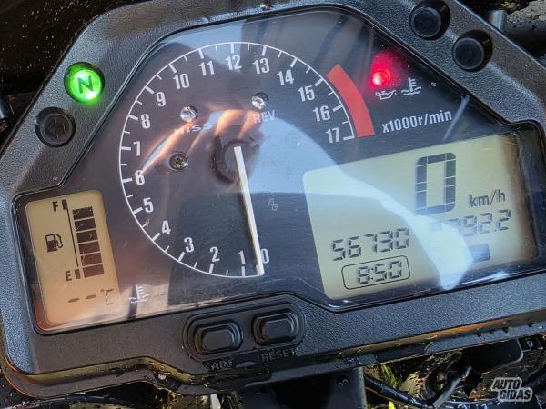 Honda CBR 600RR 2003 Viļņa, ar dzinēja tilpumu 0.00 L un nobraukumu 0 tūkst. km par 3350 €, foto 10 vietnē AUTOMOTO.COM.LV