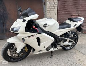 Honda CBR 600RR 2006 Viļņa, ar dzinēja tilpumu 0.60 L un nobraukumu 34 tūkst. km par 4200 €, foto 8 vietnē AUTOMOTO.COM.LV