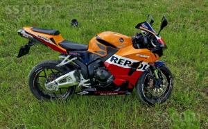 Honda CBR 600RR 2017 Limbaži, ar dzinēja tilpumu 0.60 L un nobraukumu 0 tūkst. km par 7500 €, foto  vietnē AUTOMOTO.COM.LV