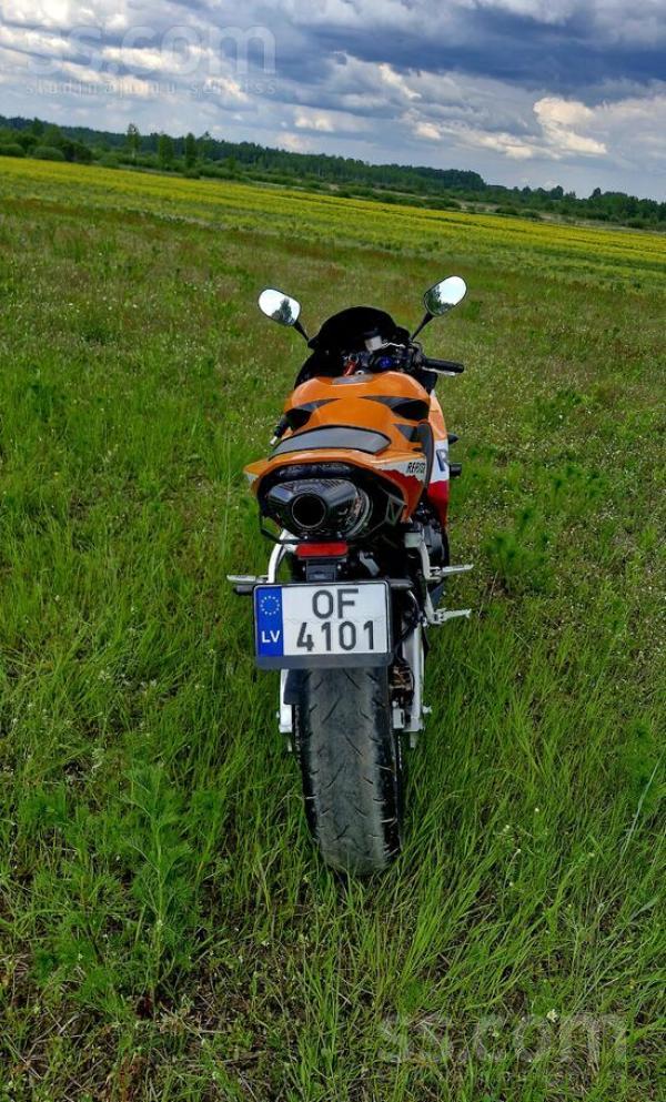 Honda CBR 600RR 2017 Limbaži, ar dzinēja tilpumu 0.60 L un nobraukumu 0 tūkst. km par 7500 €, foto 4 vietnē AUTOMOTO.COM.LV