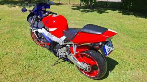 Хонда CBR 900 2001 в Талси, объемом двигателя 1.00 л и пробегом 0 тыс. км за 2150 €, фото 5 на AUTOMOTO.COM.LV