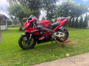 Honda CBR 900 2002 in Tallinn, with an engine capacity of 0.95 L and mileage of 57 thousand km for 3200 €, photo  on AUTOMOTO.COM.LV