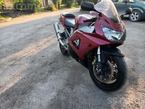 Honda CBR 900RR 2001 Jelgava, ar dzinēja tilpumu 0.93 L un nobraukumu 0 tūkst. km par 2500 €, foto 3 vietnē AUTOMOTO.COM.LV