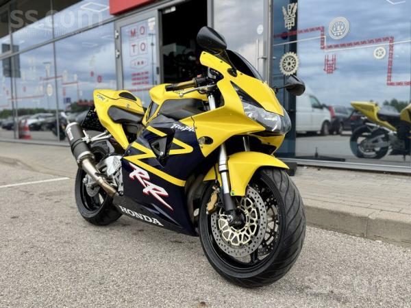 Хонда CBR 900RR 2002 в Рига, объемом двигателя 0.95 л и пробегом 0 тыс. км за 2999 €, фото 7 на AUTOMOTO.COM.LV
