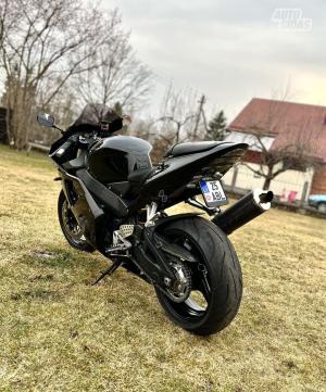 Melns Honda Cbr 2003 Akmenė, ar dzinēja tilpumu 0.95 L un nobraukumu 46 tūkst. km par 2999 €, foto 6 vietnē AUTOMOTO.COM.LV