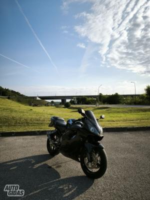 Melns Honda Cbr 2004 Kauņa, ar dzinēja tilpumu 0.60 L un nobraukumu 94 tūkst. km par 2600 €, foto 6 vietnē AUTOMOTO.COM.LV