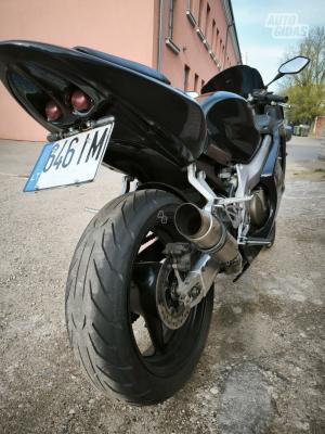 Melns Honda Cbr 2004 Kauņa, ar dzinēja tilpumu 0.60 L un nobraukumu 94 tūkst. km par 2600 €, foto 8 vietnē AUTOMOTO.COM.LV