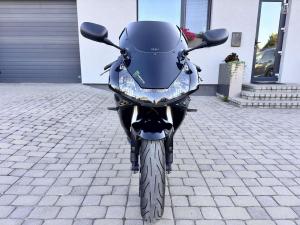 Melns Honda Cbr 2004 Viļņa, ar dzinēja tilpumu 0.95 L un nobraukumu 43 tūkst. km par 2790 €, foto 4 vietnē AUTOMOTO.COM.LV