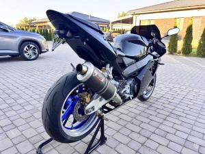 Melns Honda Cbr 2004 Viļņa, ar dzinēja tilpumu 0.95 L un nobraukumu 43 tūkst. km par 2790 €, foto 7 vietnē AUTOMOTO.COM.LV
