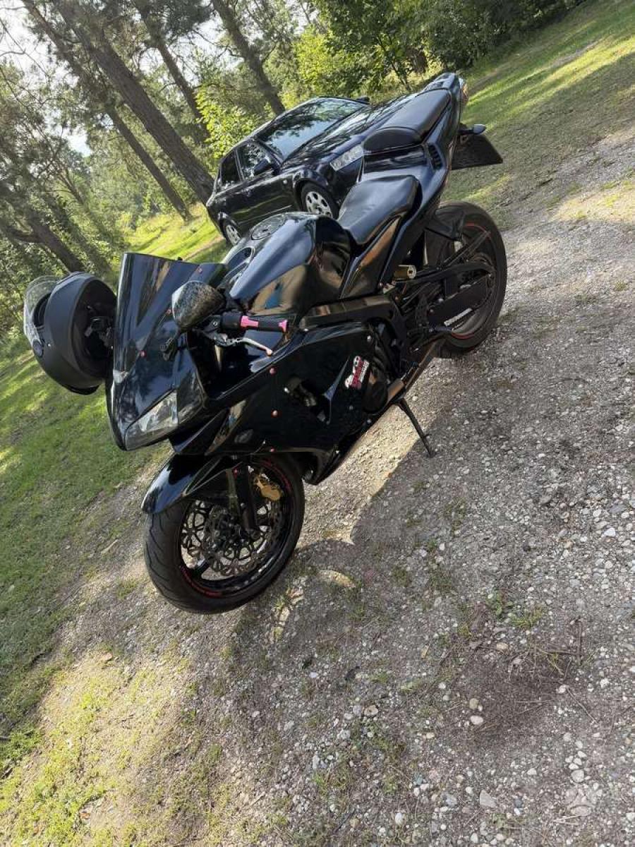 Черный Хонда Cbr 2004 в Каунас, объемом двигателя 0.60 л и пробегом 54 тыс. км за 3500 €, фото 1 на AUTOMOTO.COM.LV