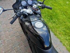 Black Honda Cbr 2009 in Kaunas, with an engine capacity of 0.13 L and mileage of 33 thousand km for 1500 €, photo 3 on AUTOMOTO.COM.LV