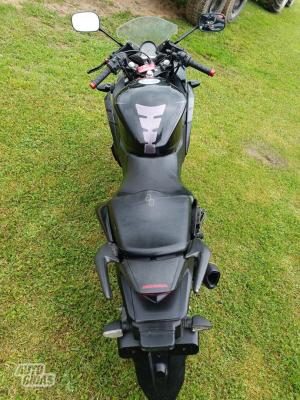 Melns Honda Cbr 2016 Vilkaviškis, ar dzinēja tilpumu 0.13 L un nobraukumu 0 tūkst. km par 1450 €, foto 7 vietnē AUTOMOTO.COM.LV