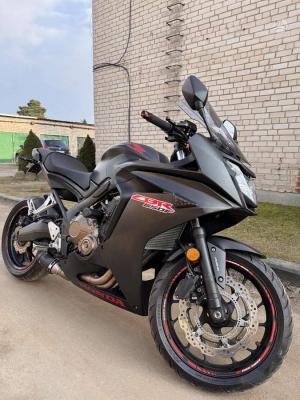 Melns Honda Cbr 2017 Kazlų Rūda, ar dzinēja tilpumu 0.65 L un nobraukumu 20 tūkst. km par 4500 €, foto 5 vietnē AUTOMOTO.COM.LV