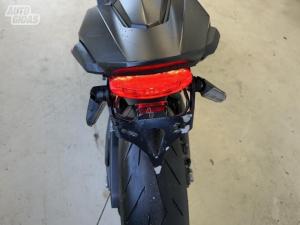 Melns Honda Cbr 2020 Radviliškis, ar dzinēja tilpumu 0.65 L un nobraukumu 25 tūkst. km par 4250 €, foto 24 vietnē AUTOMOTO.COM.LV