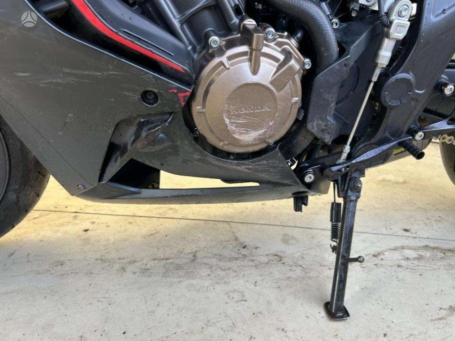Melns Honda Cbr 2020 Radviliškis, ar dzinēja tilpumu 0.65 L un nobraukumu 25 tūkst. km par 4250 €, foto 21 vietnē AUTOMOTO.COM.LV