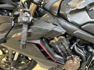 Черный Хонда Cbr 2020 в Радвилишкис, объемом двигателя 0.65 л и пробегом 25 тыс. км за 4050 €, фото 20 на AUTOMOTO.COM.LV