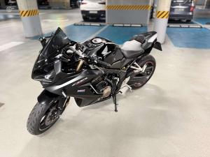Black Honda Cbr 2021 in Vilnius, with an engine capacity of 0.65 L and mileage of 29 thousand km for 7000 €, photo 4 on AUTOMOTO.COM.LV