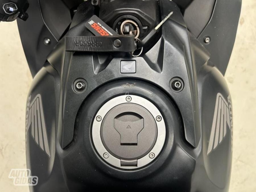 Melns Honda Cbr 2024 Radviliškis, ar dzinēja tilpumu 0.65 L un nobraukumu 0 tūkst. km par 4750 €, foto 21 vietnē AUTOMOTO.COM.LV