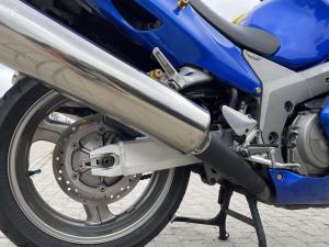 Zils Honda Cbr 2000 Klaipėda, ar dzinēja tilpumu 1.10 L un nobraukumu 39 tūkst. km par 2600 €, foto 15 vietnē AUTOMOTO.COM.LV