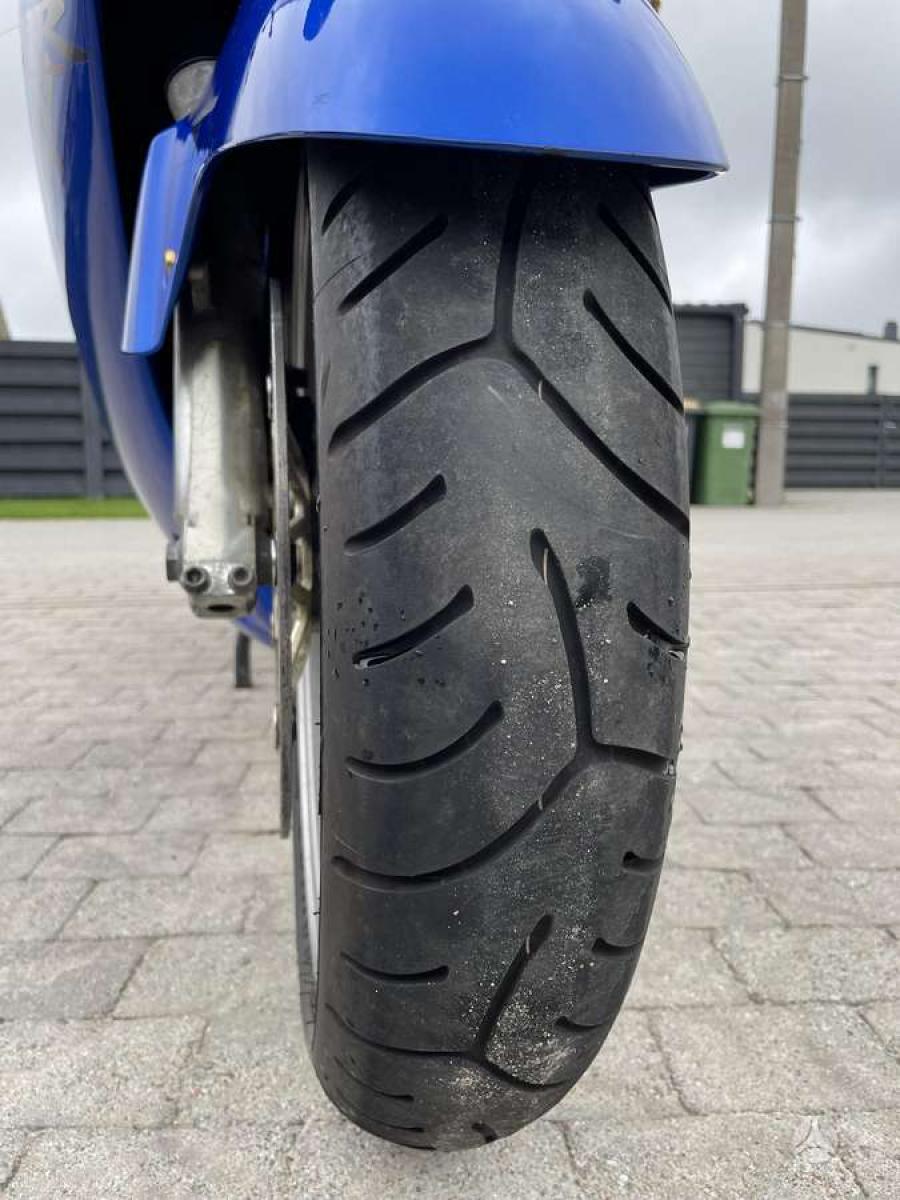 Zils Honda Cbr 2000 Klaipėda, ar dzinēja tilpumu 1.10 L un nobraukumu 39 tūkst. km par 2600 €, foto 23 vietnē AUTOMOTO.COM.LV