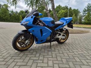 Синий Хонда Cbr 2004 в Радвилишкис, объемом двигателя 0.60 л и пробегом 46 тыс. км за 3600 €, фото 7 на AUTOMOTO.COM.LV