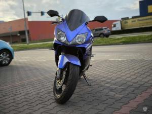 Blue Honda Cbr 2005 in Vilnius, with an engine capacity of 0.60 L and mileage of 76 thousand km for 1600 €, photo 2 on AUTOMOTO.COM.LV