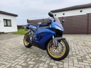 Zils Honda Cbr 2005 Klaipėda, ar dzinēja tilpumu 1.00 L un nobraukumu 68 tūkst. km par 4500 €, foto 3 vietnē AUTOMOTO.COM.LV
