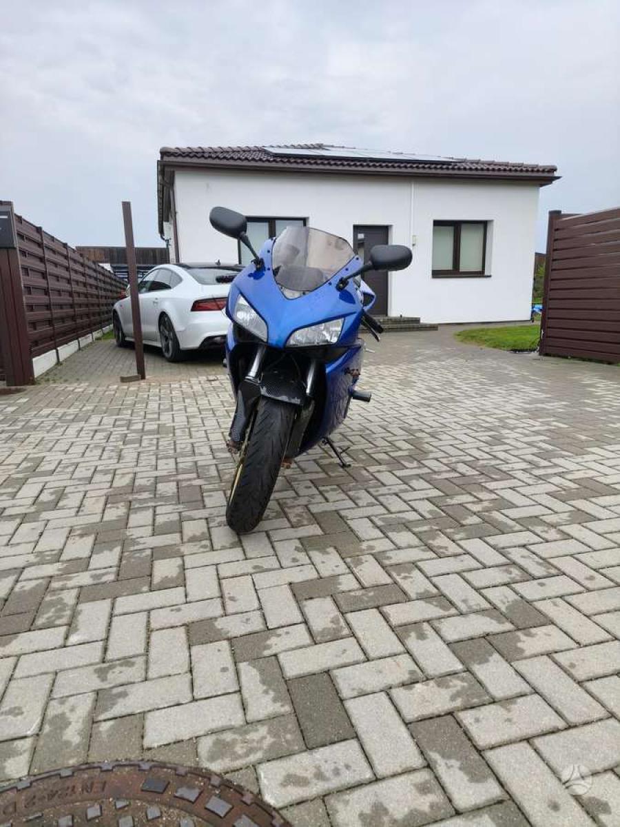 Zils Honda Cbr 2005 Klaipėda, ar dzinēja tilpumu 1.00 L un nobraukumu 68 tūkst. km par 4500 €, foto 9 vietnē AUTOMOTO.COM.LV