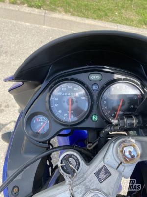 Синий Хонда Cbr 2007 в Мажейкяй, объемом двигателя 0.13 л и пробегом 48 тыс. км за 1100 €, фото 13 на AUTOMOTO.COM.LV